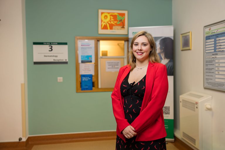 Spotlight on Frontline: A day in Dermatology with Kelly Ahearn ...